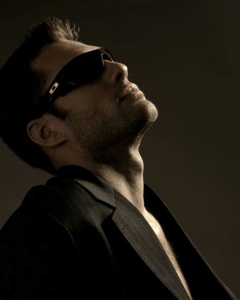 фото мужчин в очках