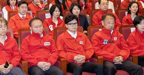 한동훈 당직자들에게 국민 사랑 받을 길 찾길‥제가 부족했다