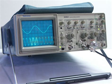 Tektronix 2235a Images