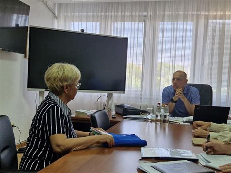 Министар здравља у Влади Републике Србије др Златибор Лончар и данас је како је раније најавио