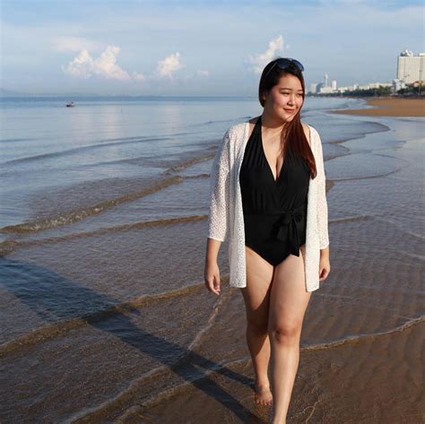ชุดว่ายน้ำคนอ้วน บิกินี่สาวอวบ ราคาถูก By Jj Fat Bikini Nonthaburi