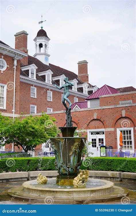 UIUC Quad Statue Stock Photo Image Of Champaign November