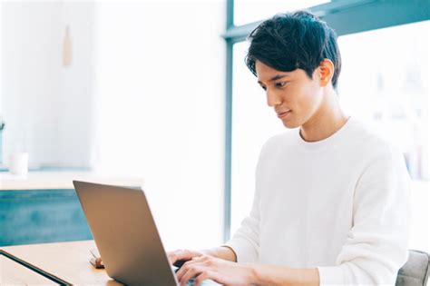 Microsoft Formsで美容室の予約システムは作れる？作り方やその他のサービスについて紹介