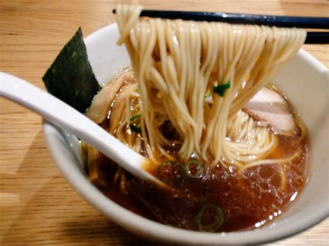 カイゼルメタルスラッグ on Twitter 静岡市葵区沓谷 ABE s 丸鶏ラーメン海老水餃子 閉店間際に入店も 広い