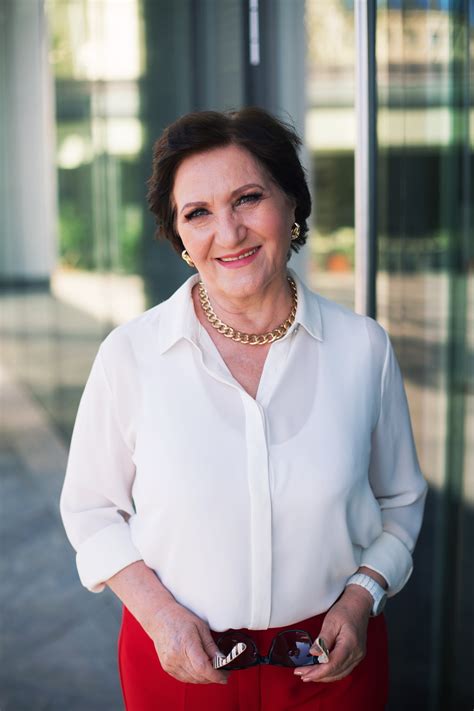 Преображайся с Ольгой Червоненко Базовый компонент ПИТАНИЕ Что вы любите из съестного А