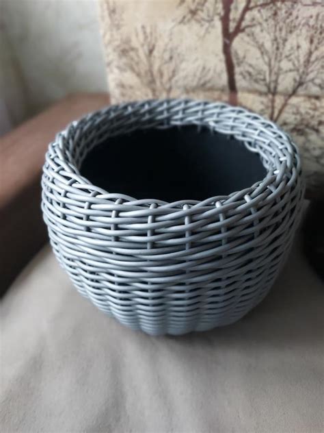 Кашпо із штучного ротангу ручної роботи на 12 літрів — ціна 400 грн у