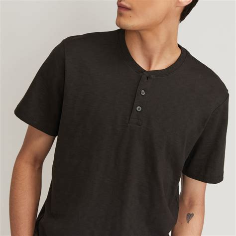 The Cotton Slub Henley Black Everlane