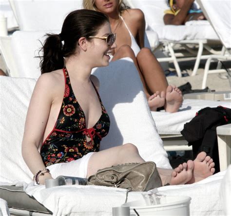 Michelle Trachtenberg S Feet