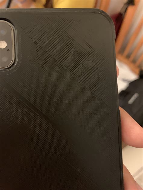 why does this weird pattern form on the bottom layer r 3dprinting