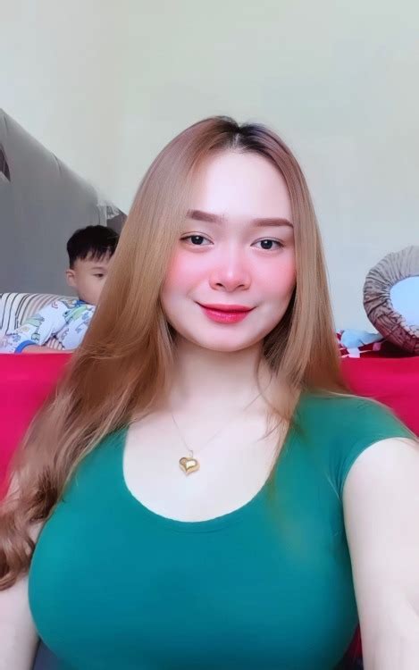 Besar Btul Tetek Ko Syeraaaa Tumbex