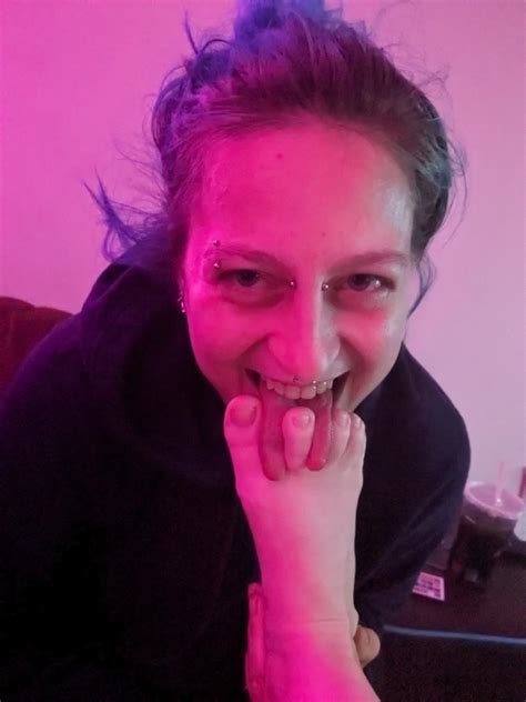 Split Tongue Worship R Selfworship