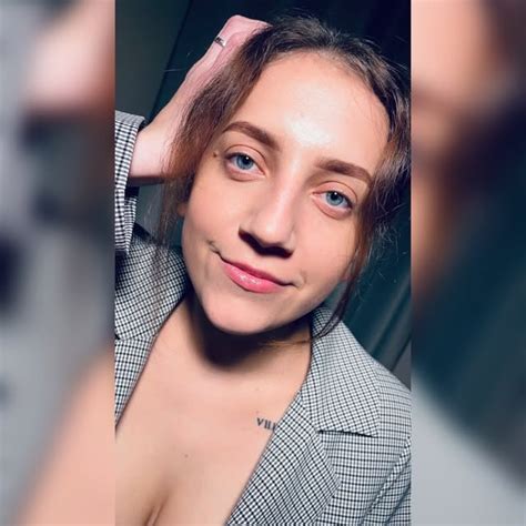 Tori Ms Tori Threads Say More Tori Ms Tori Threads Say More