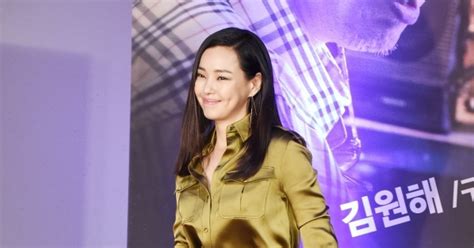 이하늬 시선 싹쓸이 하는 등장