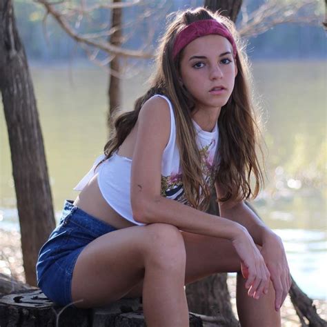 Pin By Ripley On Emily Model Photography Australian Models Beautiful Girls