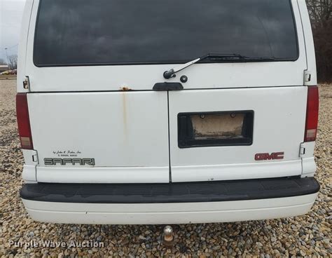 2000 Gmc Safari Van In Rosalia Ks Item Do3798 Sold Purple Wave