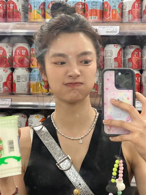 Pin By Arlina On Xu Ruo Han Chinese Actress Ulzzang Women