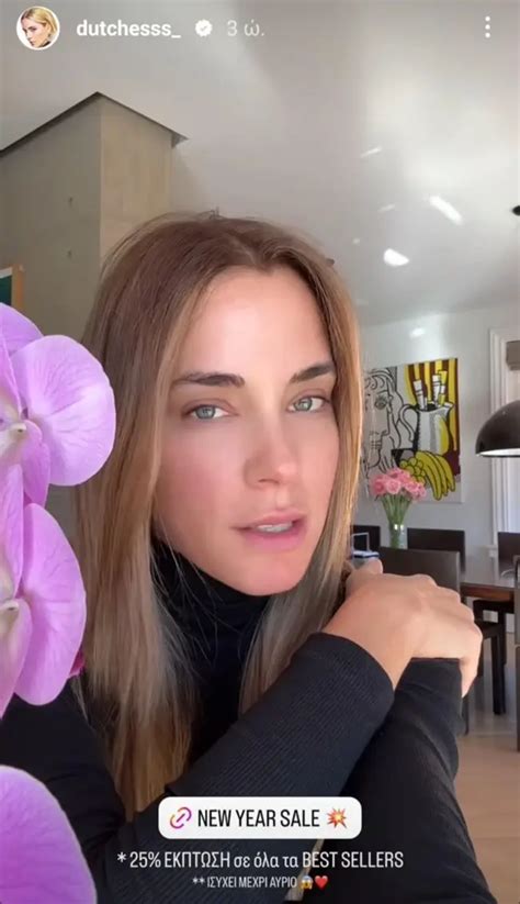 Δούκισσα Νομικού 5 πίνακες από την Ikea αν λάτρεψες και εσύ τον πίνακα με τις μπανάνες που