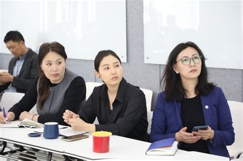 ЭРҮҮЛ МЭНДИЙН ХӨГЖЛИЙН ТӨВИЙН АЛБА ХААГЧДАД ТӨРИЙН АЛБАН ХААГЧИЙН ЁС ЗҮЙН ХУУЛЬ ТОГТООМЖИЙН