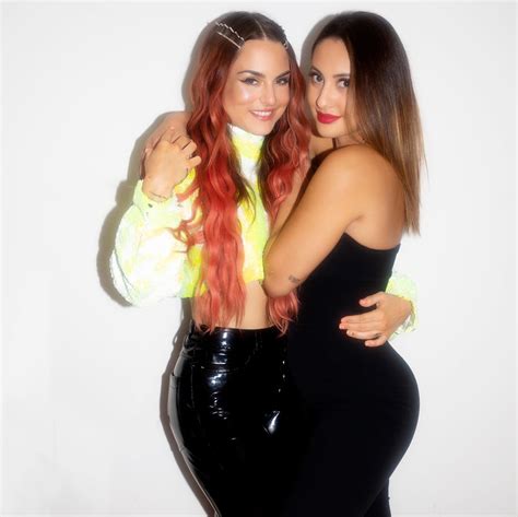 jojo underboob of the day