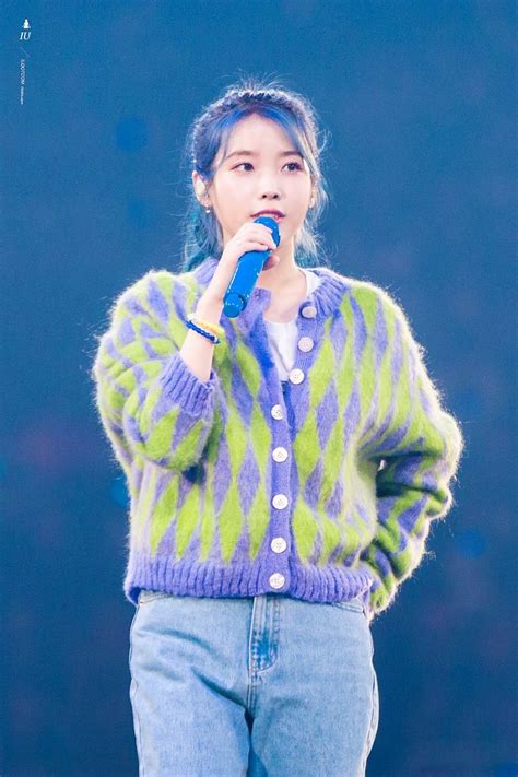 191123 Iu Love Poem Concert In Seoul