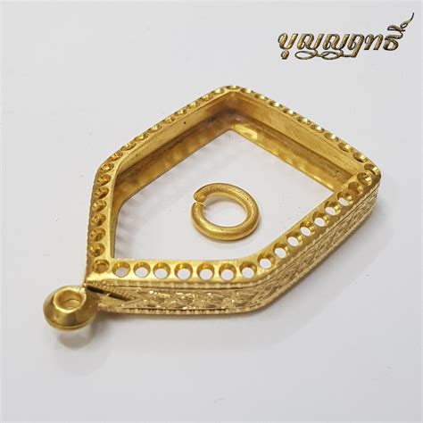 🎖ตลับทอง 90 🎖ตลับงานดิบฝังเพชรรอบ ไซส์6ตังค์ เปิดหน้า หลัง กันน้ำ โรงงาน บุญญฤทธิ์ รับสั่ง