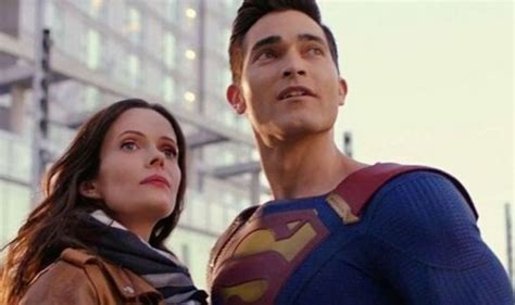 Arrowverse Crossover Episode When Is The Batwoman And Superman