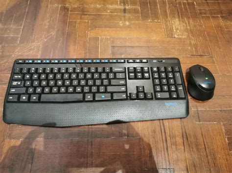 Logitech K345 Wireless Keyboard And Mouse Set Computers And Tech Parts And Accessories Computer
