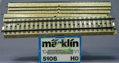 Märklin 5106 Ein Stück gerades M - Gleis, Standard-Länge 1/1 = 180 mm ...