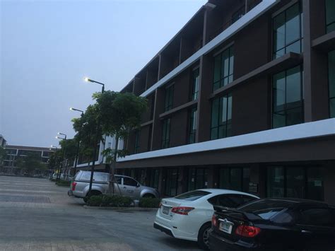 ภาพบรรยากาศยามเย็น Home Bizพัฒนาการ อ่อนนุชตัดใหม่