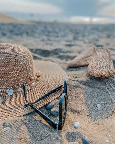 60 ایده عکاسی لب دریا 2024؛ با چهره و بدون چهره برای بزرگسال و خردسال گـُـ ـلـی مُــــב