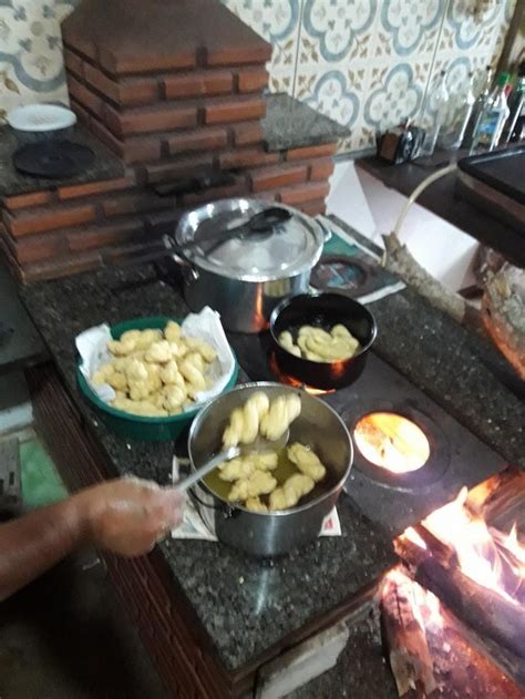 Restaurante e Bar Pé de couve eixo quebrado Bar Brasil Restaurant
