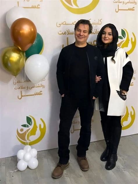 عاشقانه پیمان قاسم‌خانی و میترا ابراهیمی در ماشین عکس