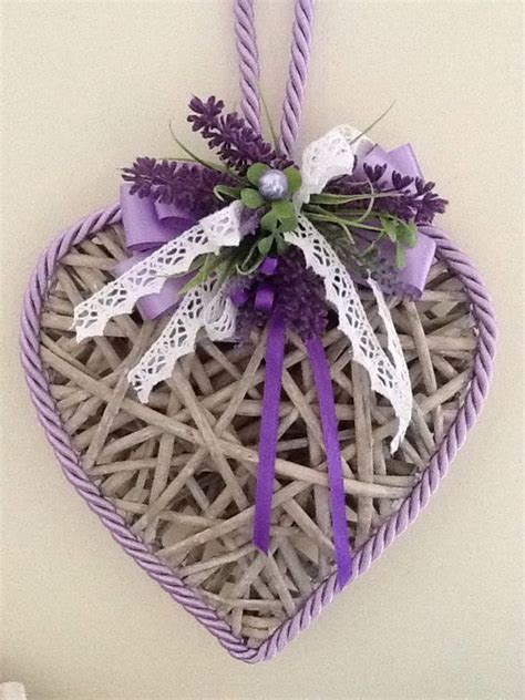Милые сердечки из газетных трубочек 7 | Flower diy crafts, Heart ...