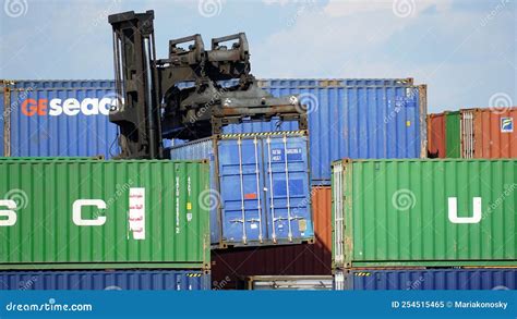 Cargo Container Stacking Editorial Image Image Of Ohare 254515465