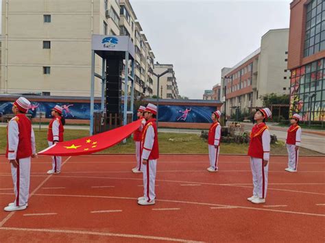 消防安全，守护你我——灞桥区三殿中心小学第十周升旗仪式 教育 阳光网 — 阳光报社官方网站