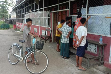 တက္ကသိုလ်ဝင်တန်းစာမေးပွဲဖြေဆို အောင်မြင်သည့် စာရင်းဖြူးမြို့နယ်တွင် ထုတ်ပြန်ရာ ၄၃ ၈၈ ရာခိုင်န