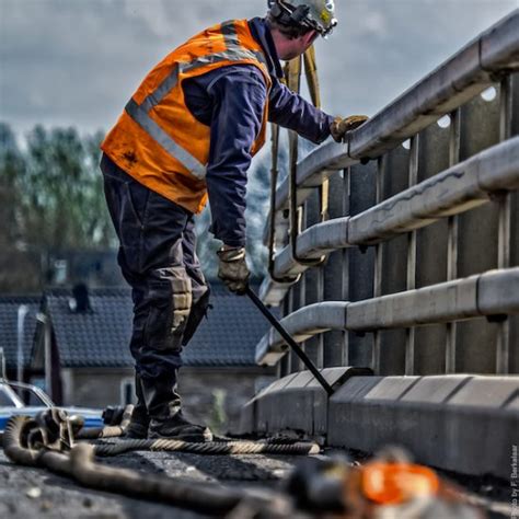 What Is The Best Way To Handle Unsafe Behavior Propulo Consulting