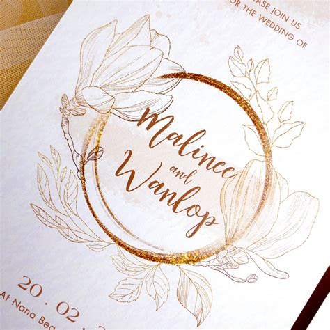 💍👰🏻‍♀️🤵🏻‍♂️แบบการ์ดงานแต่งสวยหรู เน้นโทนสีโรสโกลด์ แต่งดอกไม้ลายเส้นสีเดียวกัน ดูสวยเรียบหรูมี