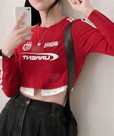 [셔츠일체형 ] 스포티어반 셔츠레이어드 크롭 긴팔 져지 티셔츠 에이블리