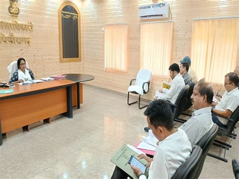 Campaigns Should Be Launched To Detect Electricity Theft विद्युत चोरी पकड़ने को अभियान चलाए जाएं