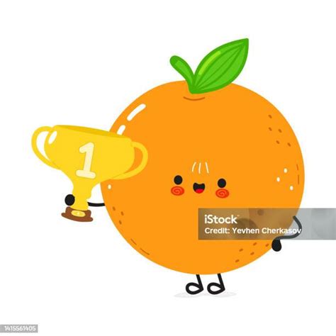 귀여운 재미있는 오렌지 과일은 금 트로피 컵을 보유하고 있습니다 벡터 손으로 그린 만화 카와이 캐릭터 일러스트 레이 션 아이콘 흰색 배경에 고립되어 있습니다 우승자 트로피