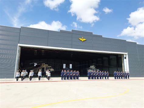 Зэвсэгт хүчний 303 дугаар ангийн Онгоцны ангар Mn