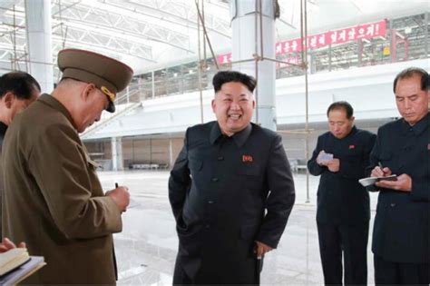 金正恩视察平壤机场工地 批未突出民族性 国际在线