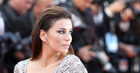 [포토엔]에바 롱고리아 아찔한 전신 옆태 시스루