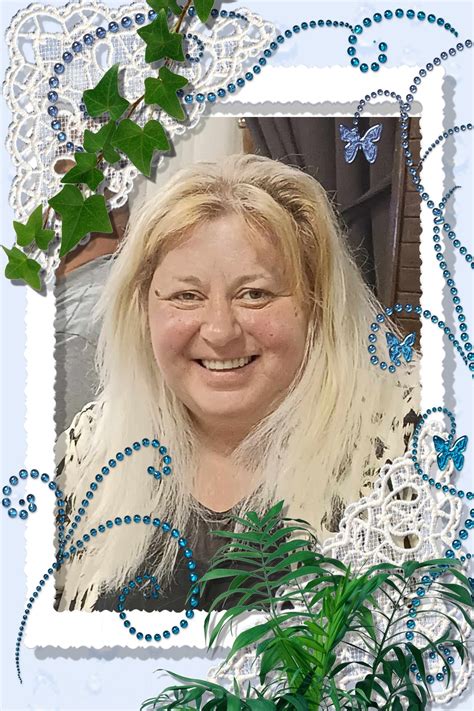 Живей Честит Празник на всички малки големи и пораснали деца 💝 Facebook