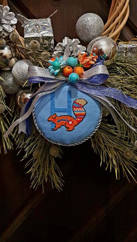 Новорічна іграшка у техніці пінкіп