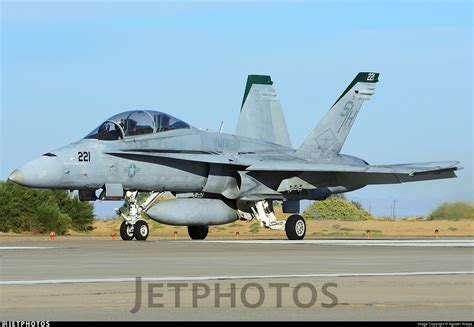163452 Mcdonnell Douglas F A 18d Hornet United States Us Marine