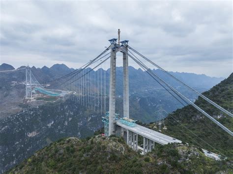 How Worlds Highest Bridge In China Compares To Golden Gate Newsweek