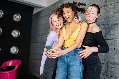 How To Do Cheer Makeup Homey Gears