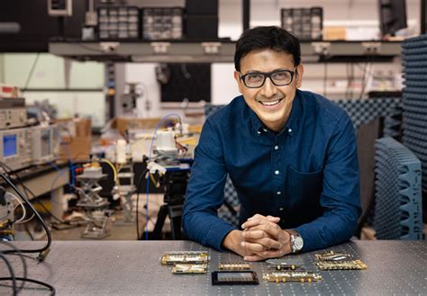 New Shape Shifting Antenna Arrays To Improve Sensing Technology Of Autonomous Vehicles And Robots